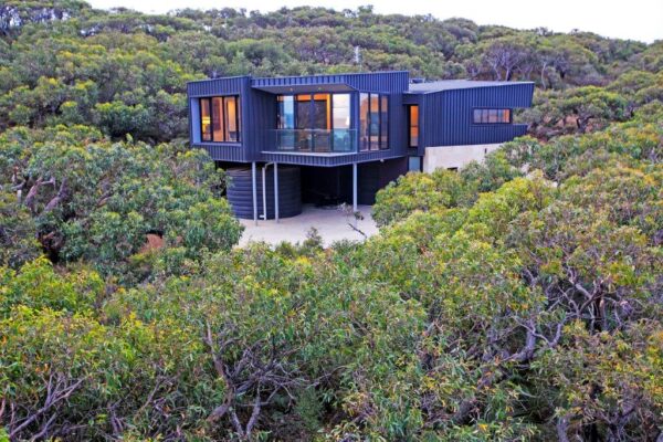 Fairhaven Architectural Wall Cladding project features Colorbond ...